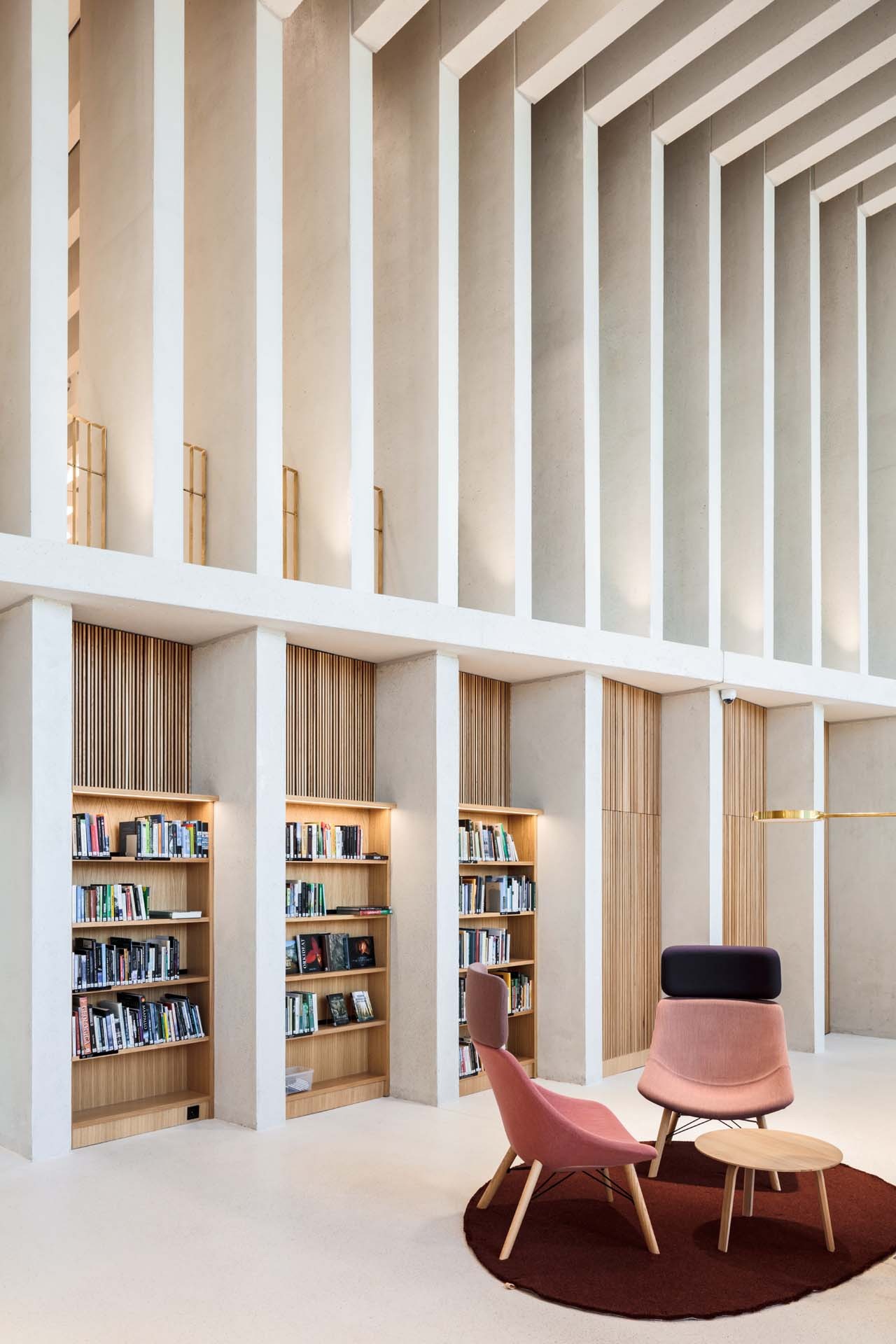 Gallery of Kirkkonummi Library / JKMM Architects - 16