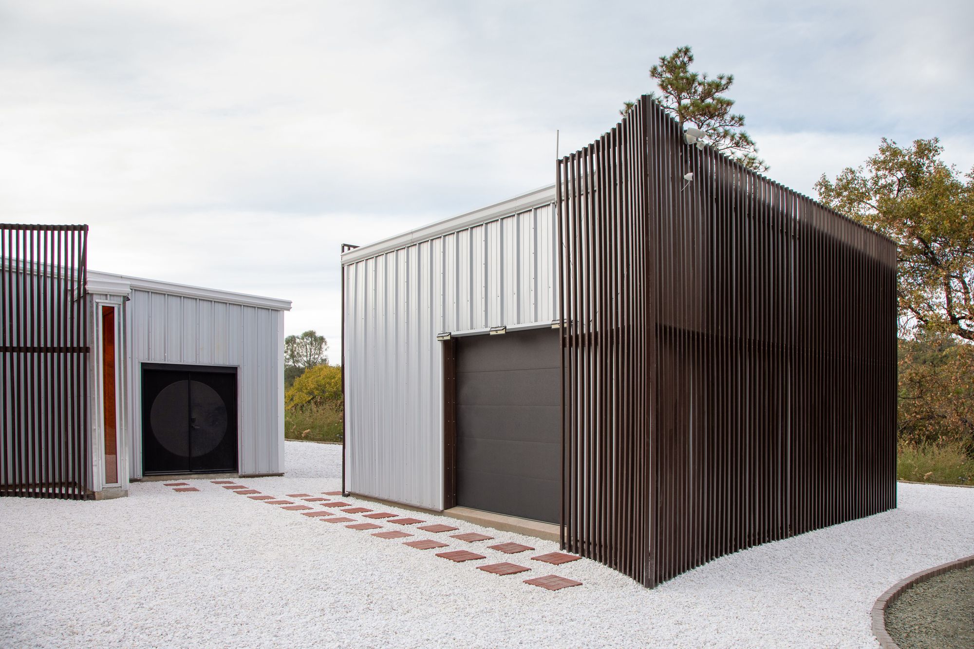 Gallery of Box Factory House / hb+a Architects - 25