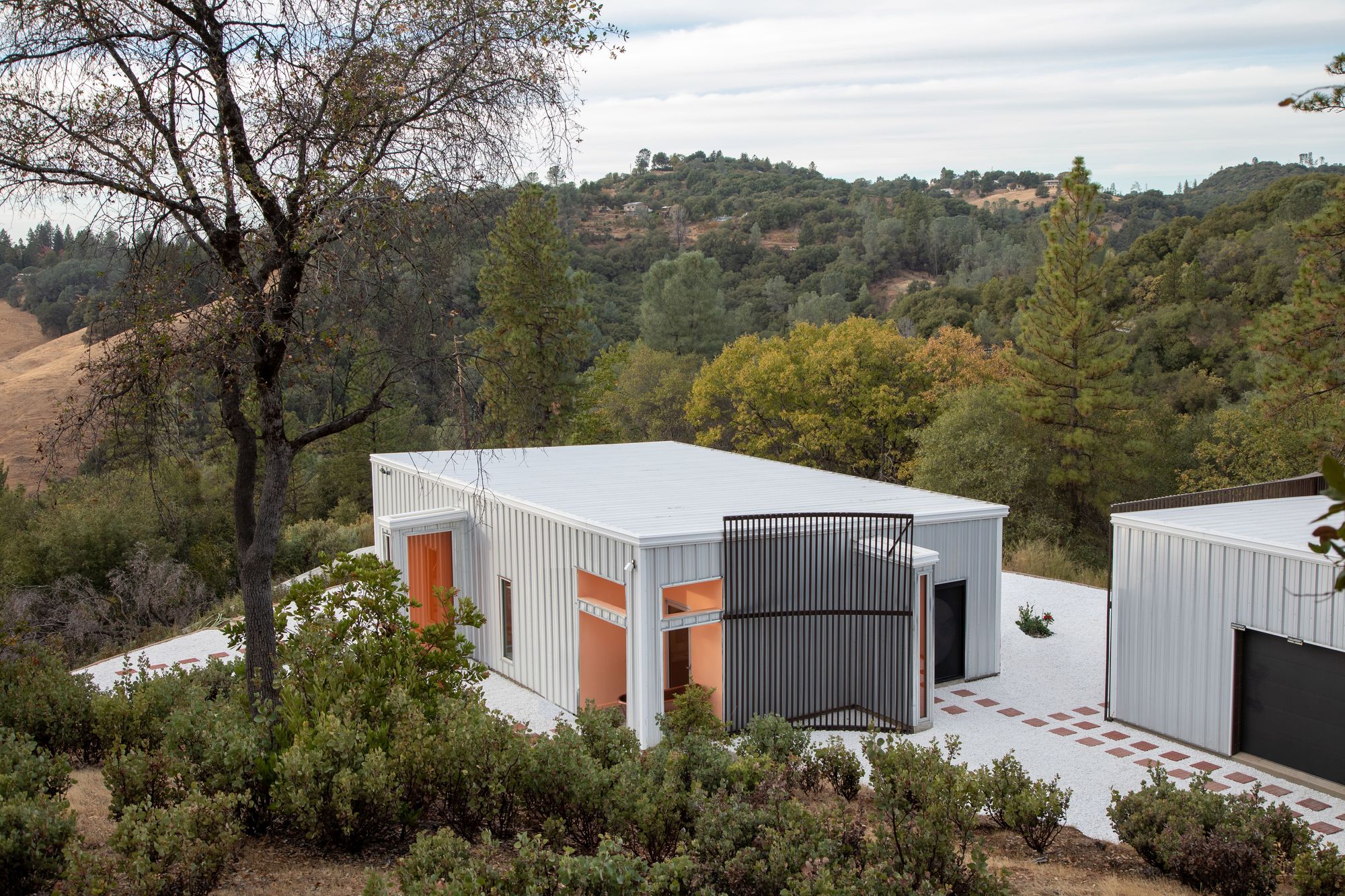 Gallery of Box Factory House / hb+a Architects - 6