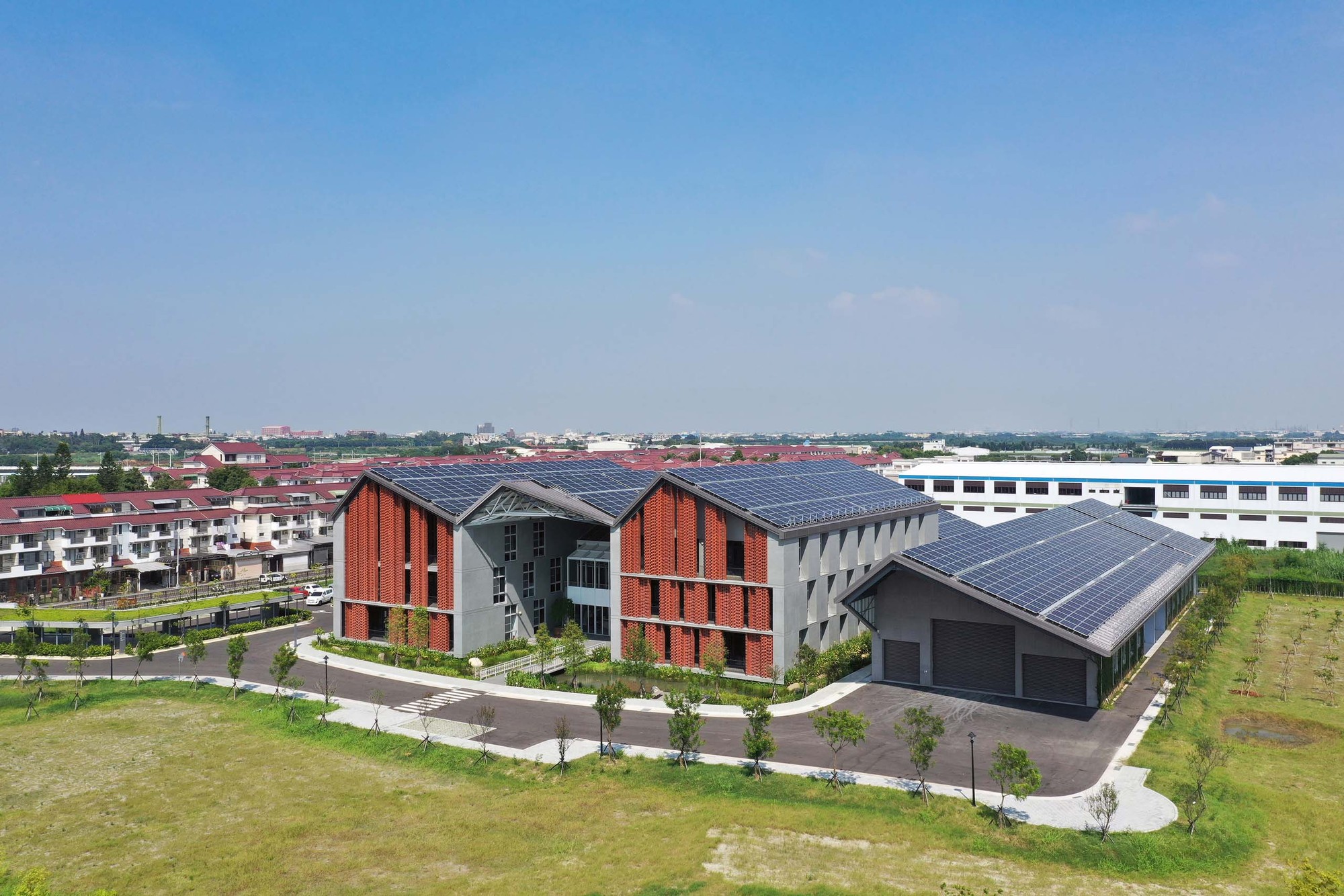 Gallery of Fengtay Agriculture R&D Center / Bio-architecture Formosana - 7