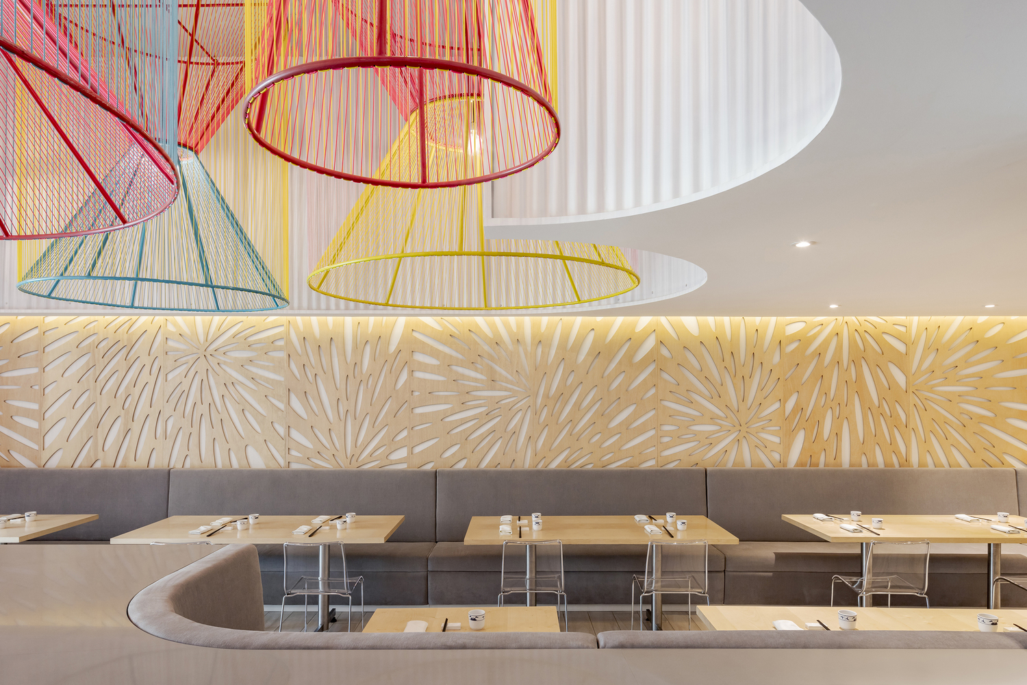Gallery of Happy Panda II Restaurant / Hou de Sousa - 10