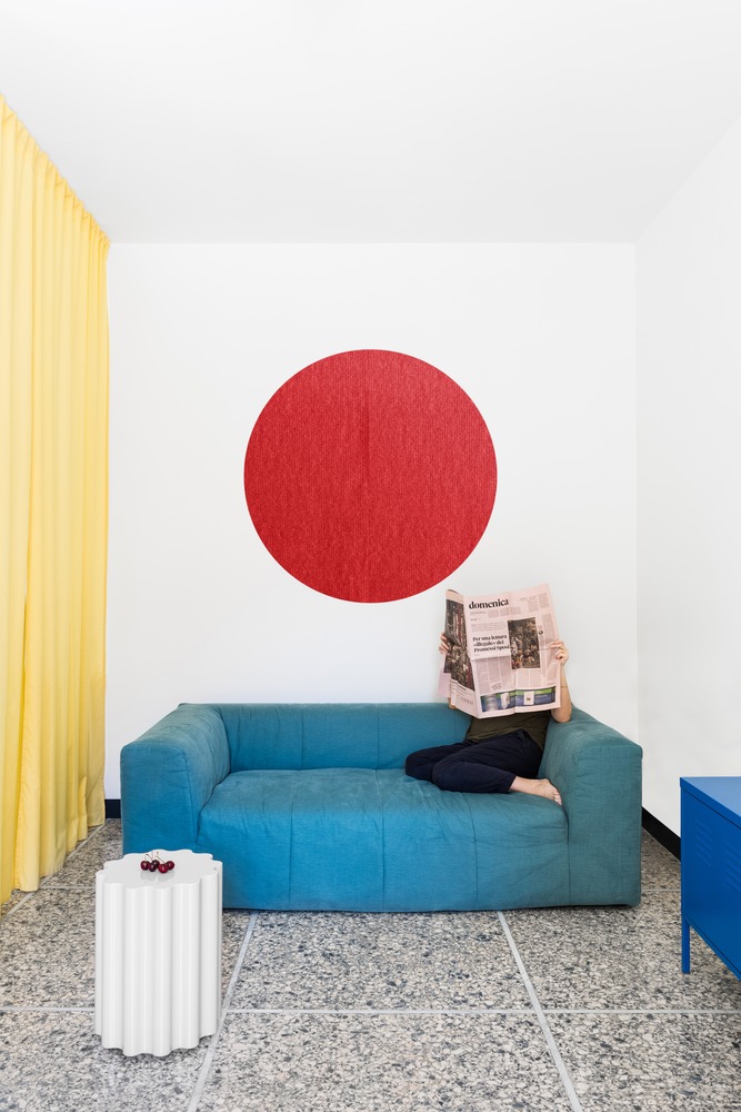Gallery of Retroscena Apartment / La Macchina Studio - 4