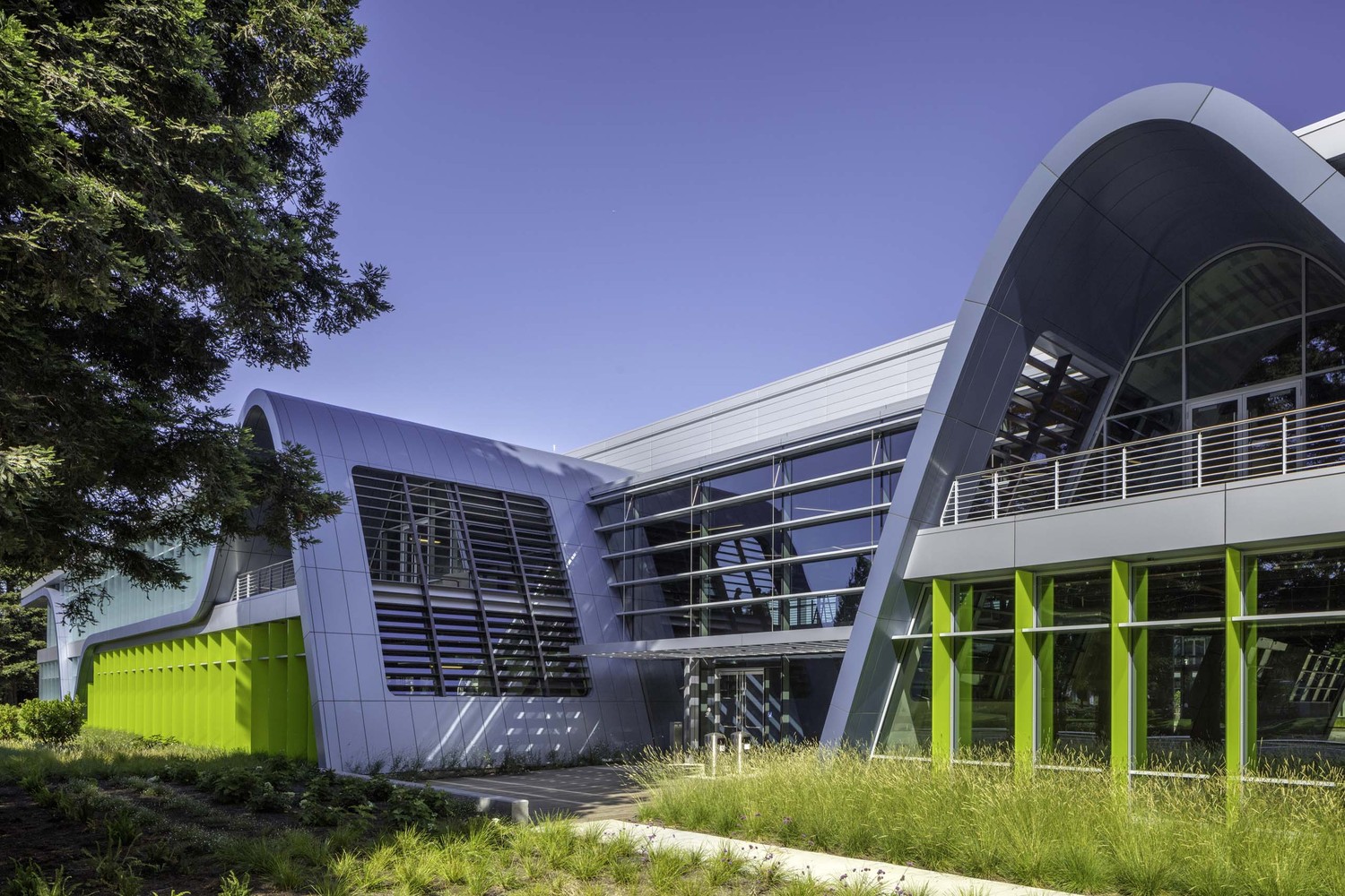 Gallery of Innovation Curve Technology Park at Stanford Research Park ...