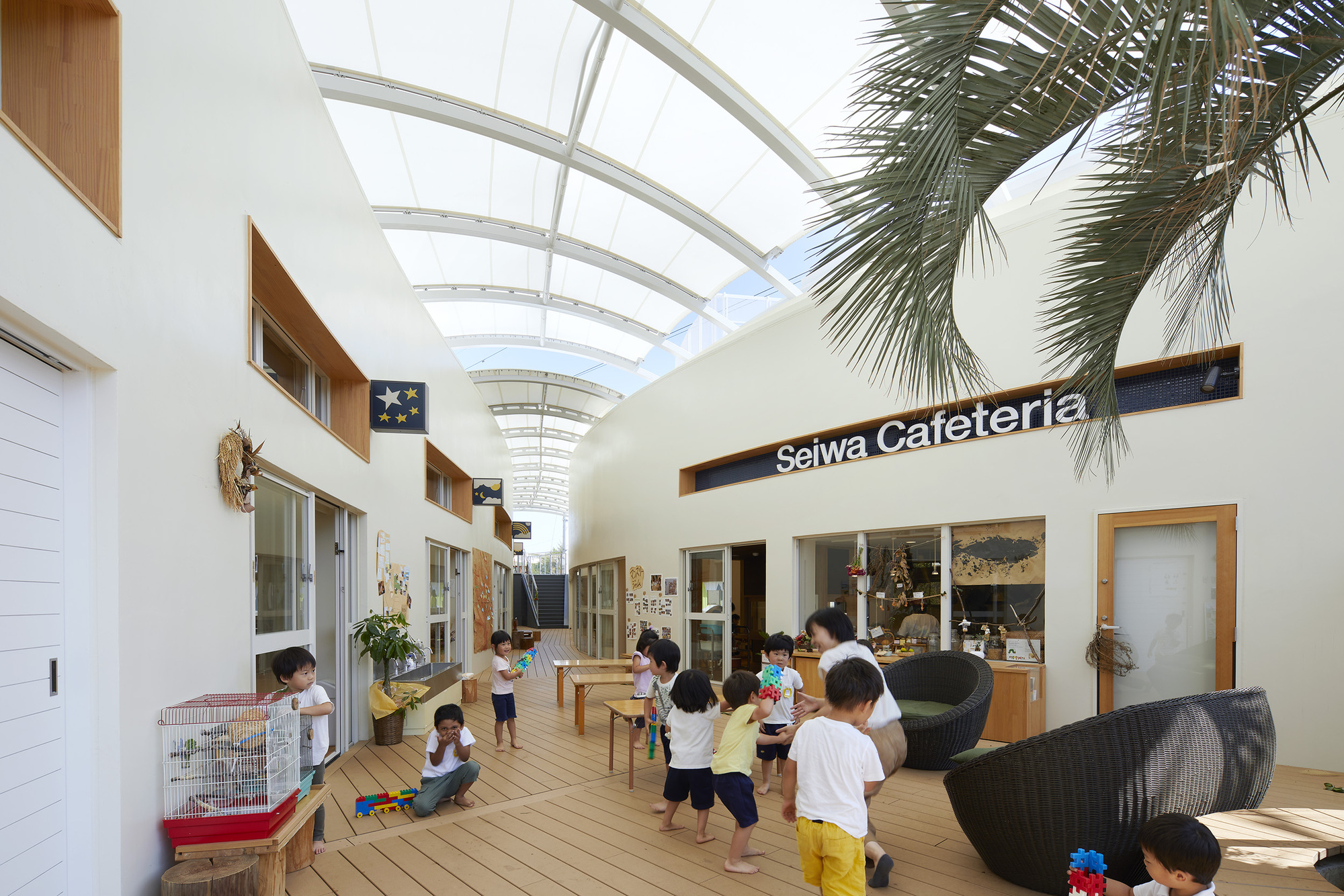 Gallery of Seiwa Kindergarten / Naf Architect & Design - 1
