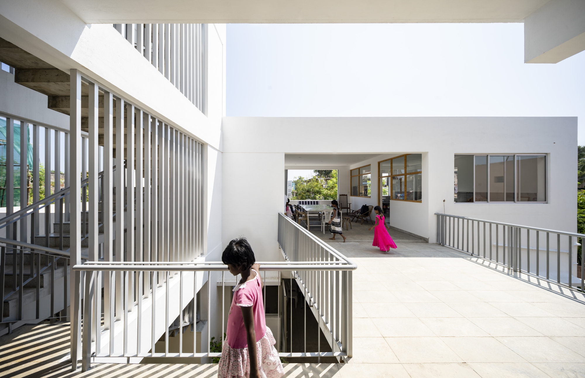 Gallery of Sharana Daycare Center / Anupama Kundoo Architects - 14