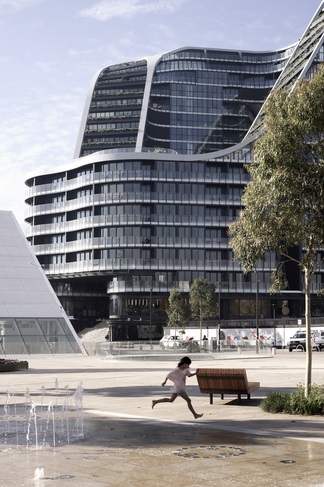 Gallery of Infinity Residential Building / Koichi Takada Architects - 4