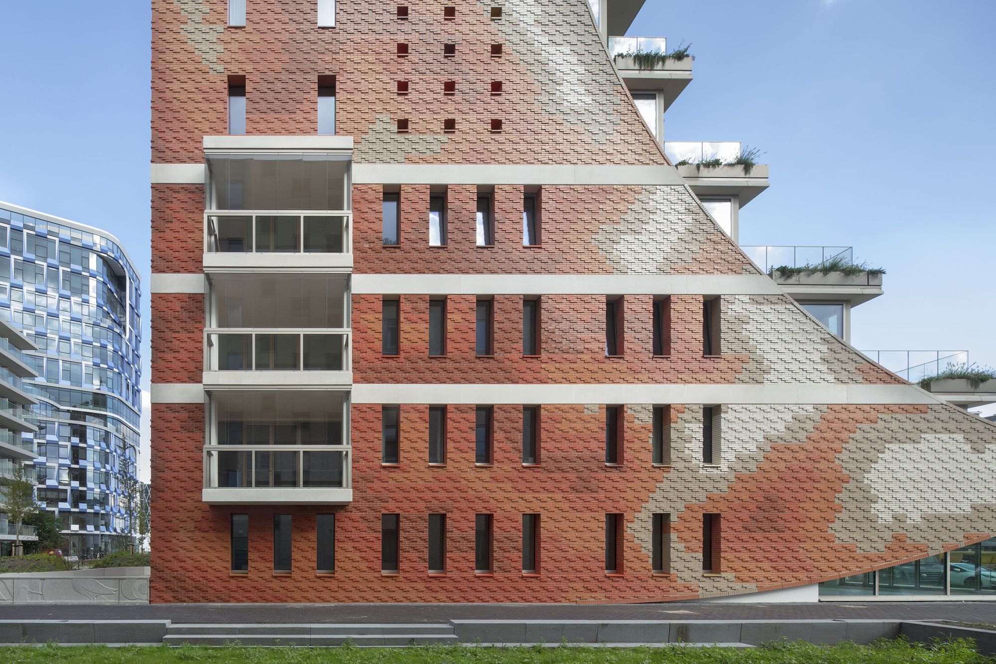 Gallery of The George Residential Building / Dok Architecten - 12