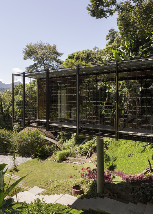 Casa Elevada / Venta Arquitetos | ArchDaily México