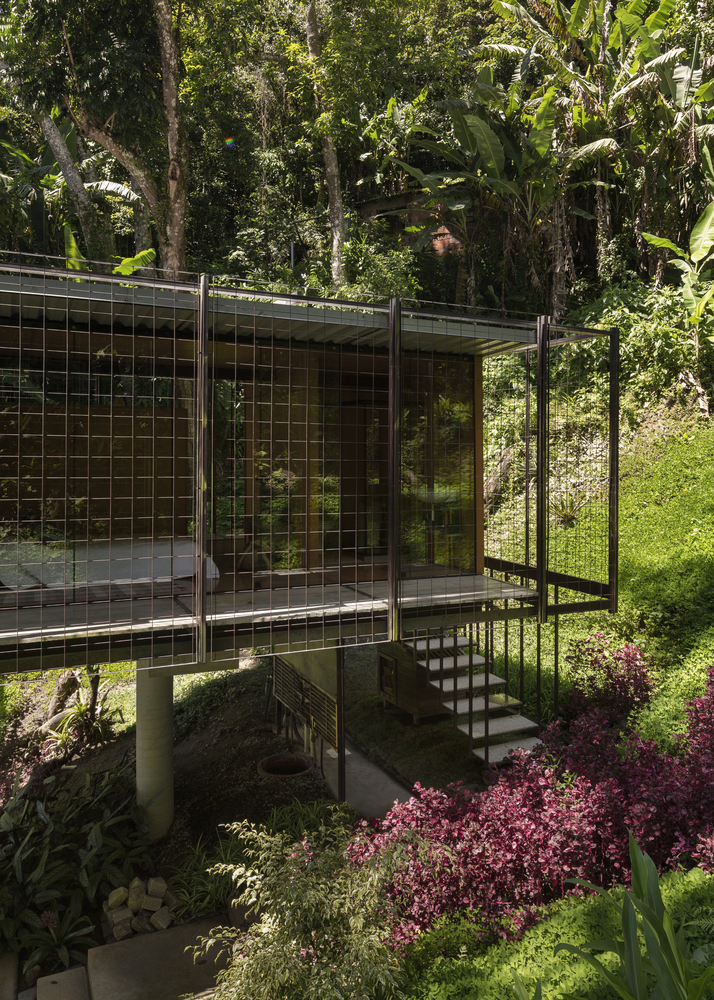 Gallery of Elevated House / Venta Arquitetos - 17