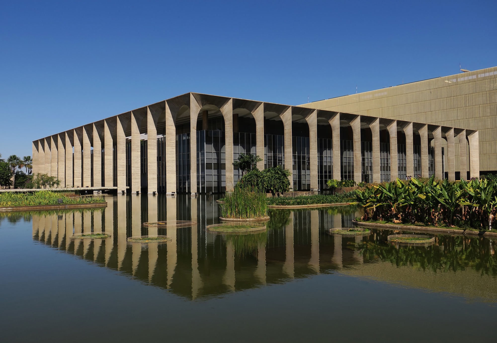 Gallery of Oscar Niemeyer's Itamaraty Palace Captured by Paul Clemence - 26