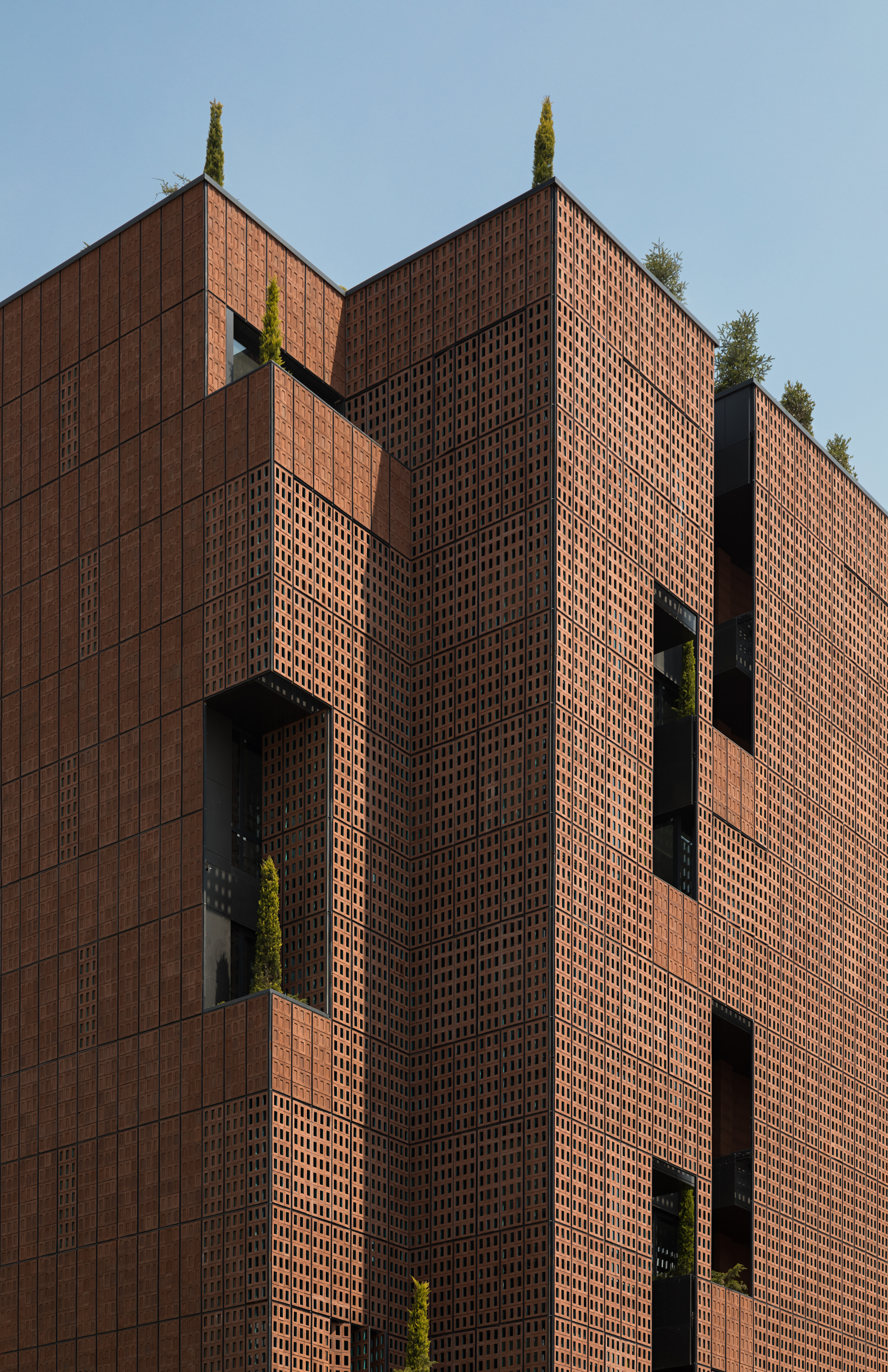 Gallery of Sharif Office Building / Hooba Design - 2