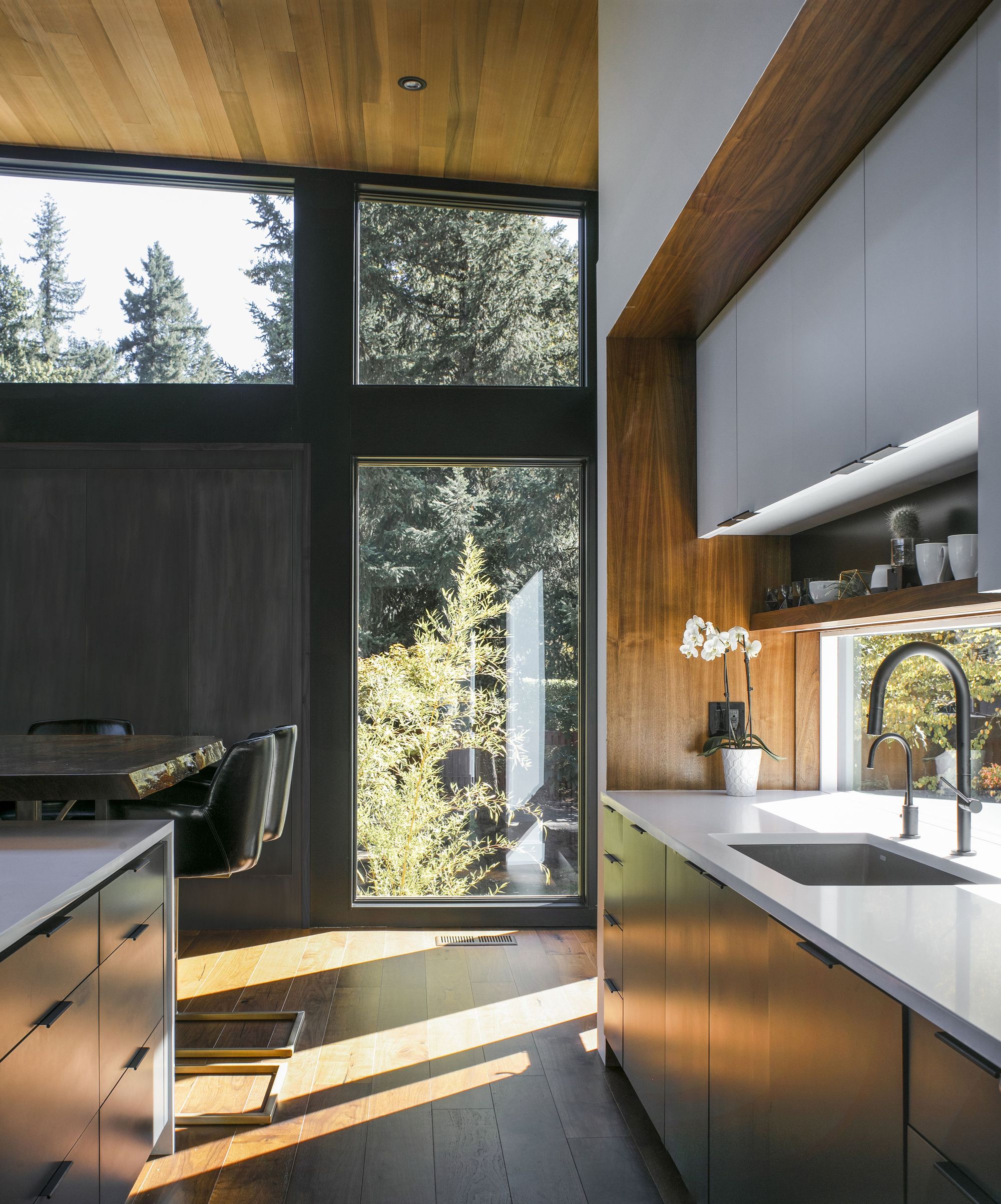 Gallery of Cedar Island Residence / Scott | Edwards Architecture - 9