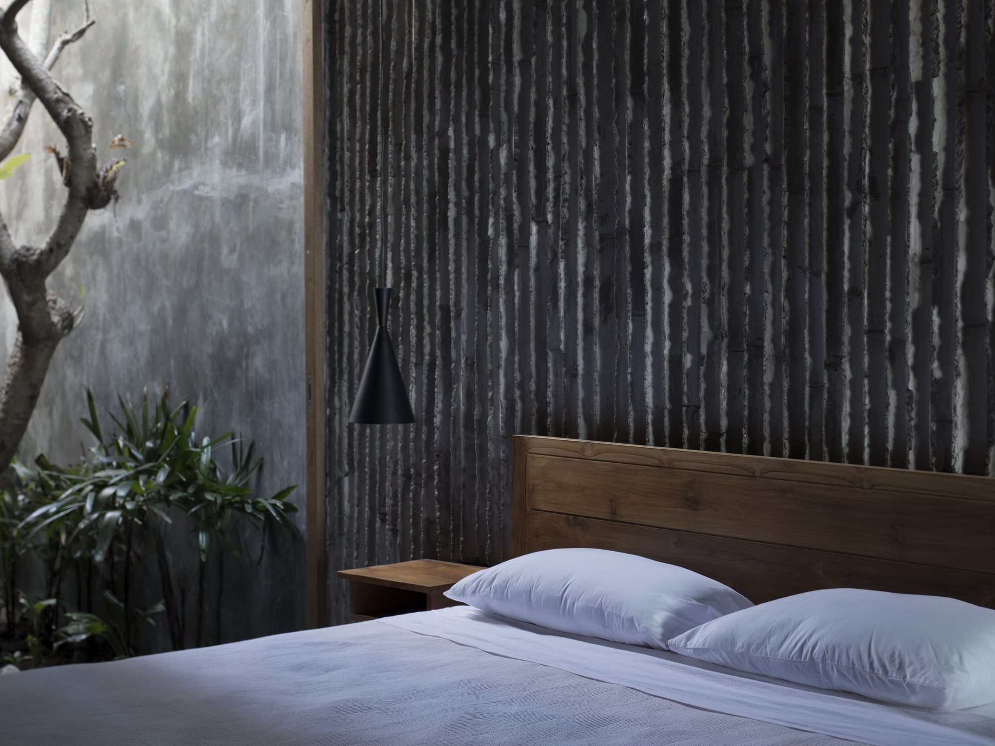 Gallery of The Tiing Hotel / Nic Brunsdon + MANGUNING - 23