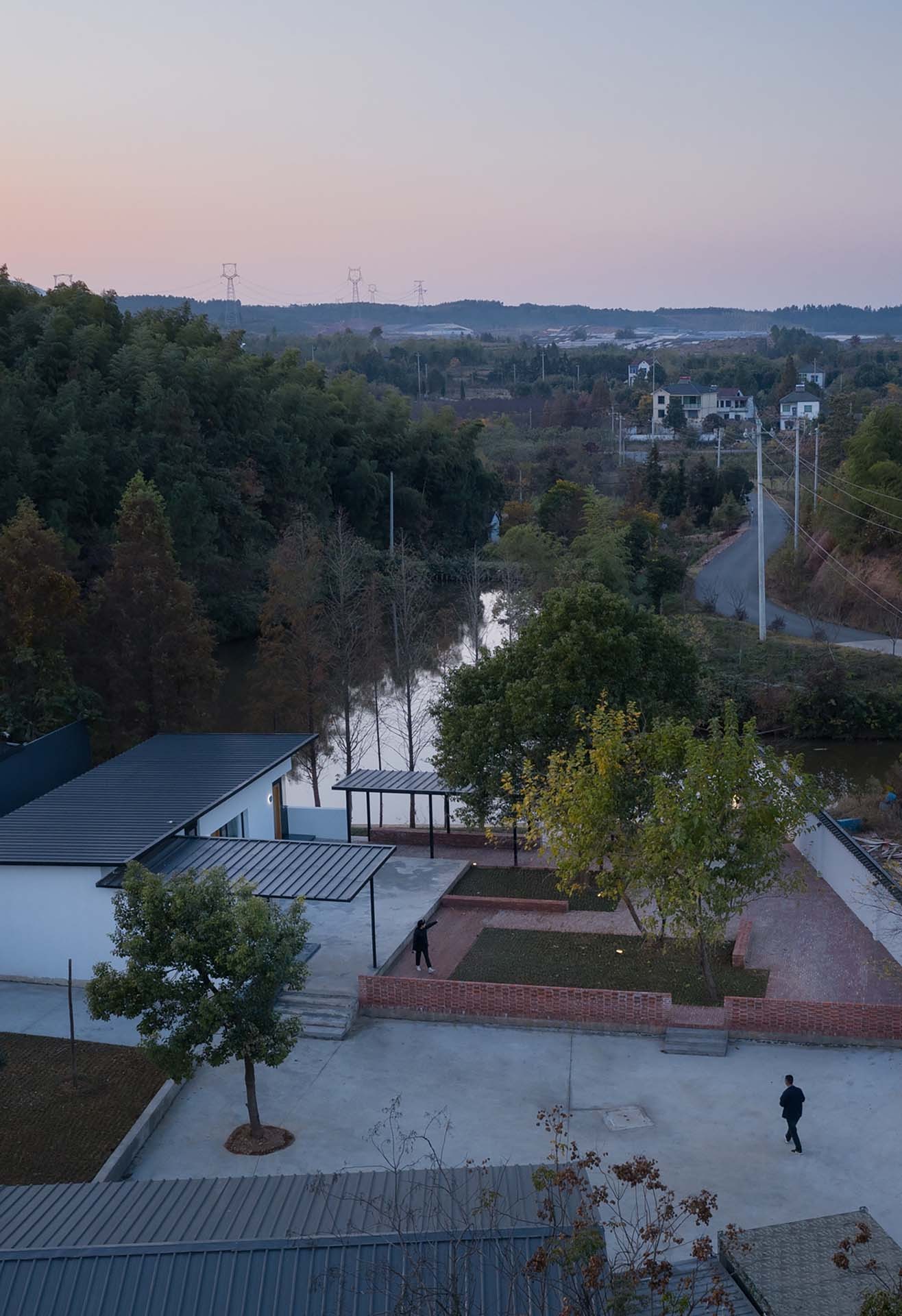 Gallery of Little House by Dayan Lake / ALL STUDIO - 2