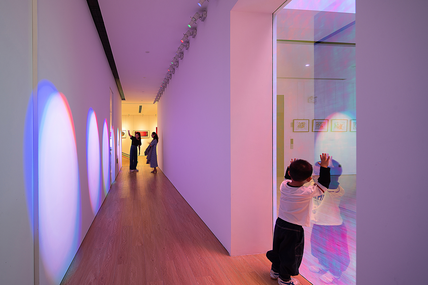 Gallery of Suzhou Iris Art Realm / LYCS Architecture - 20