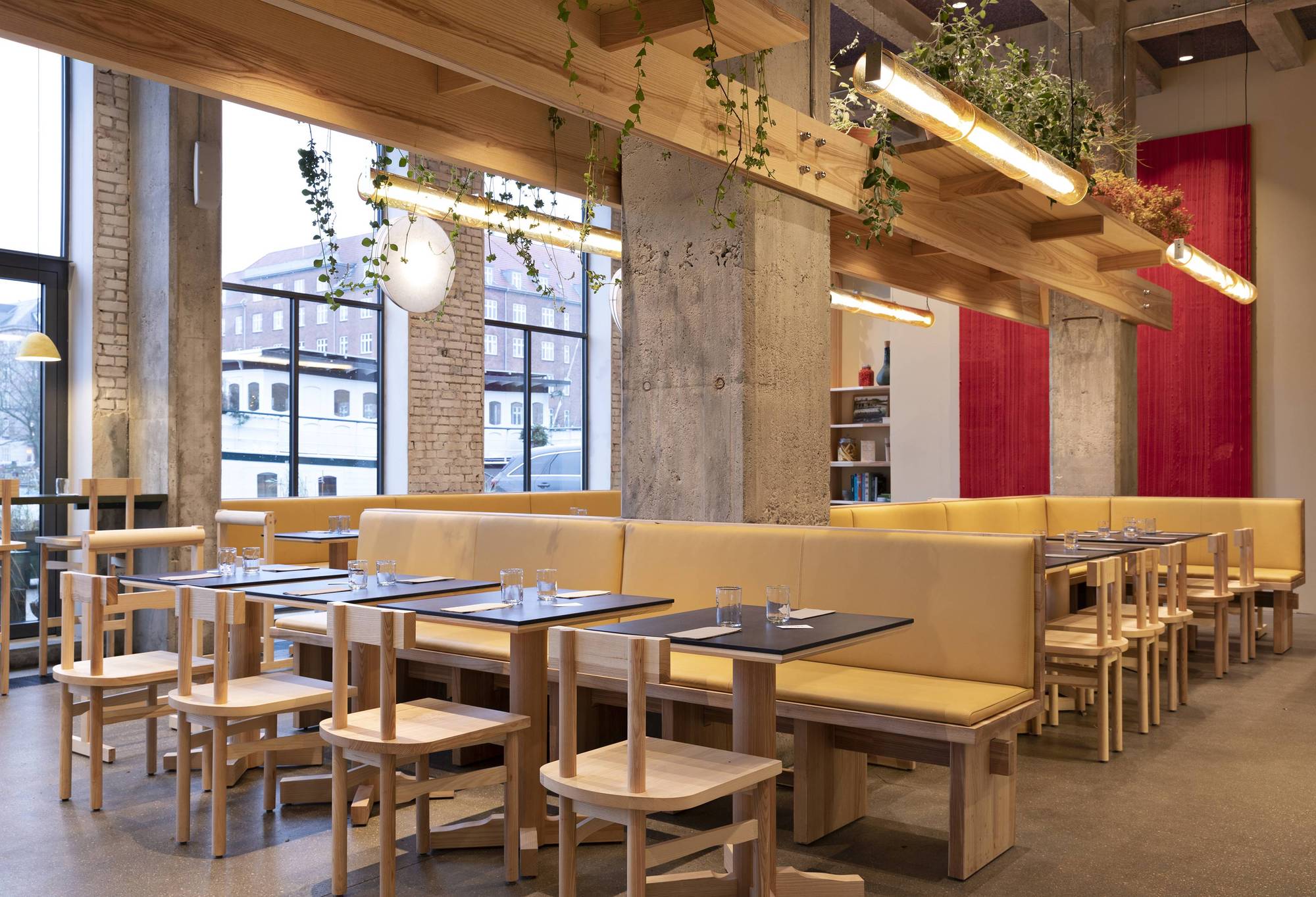 Gallery of POPL Restaurant / Spacon & X - 31