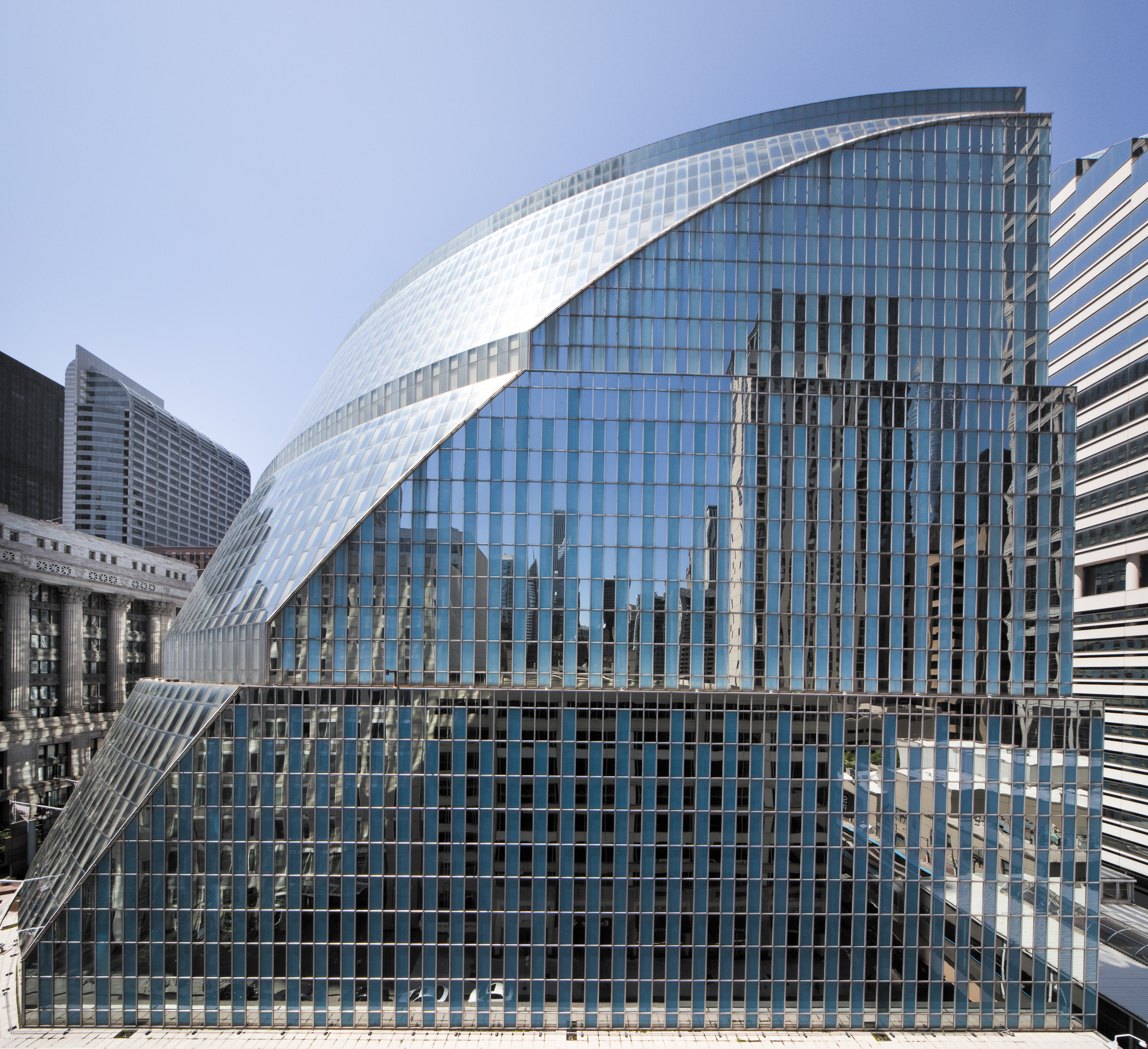 Gallery of The Thompson Center: A Building Facing Demolition Threat in ...