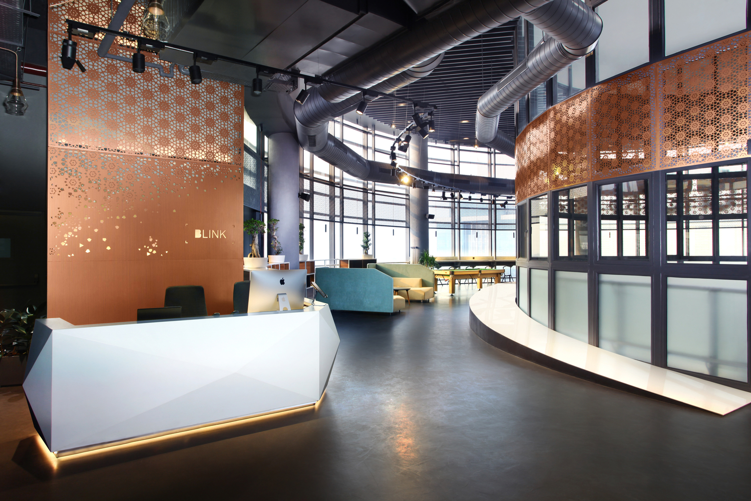 Gallery of Amazon Blink Studio / Ultraconfidentiel Design - 1