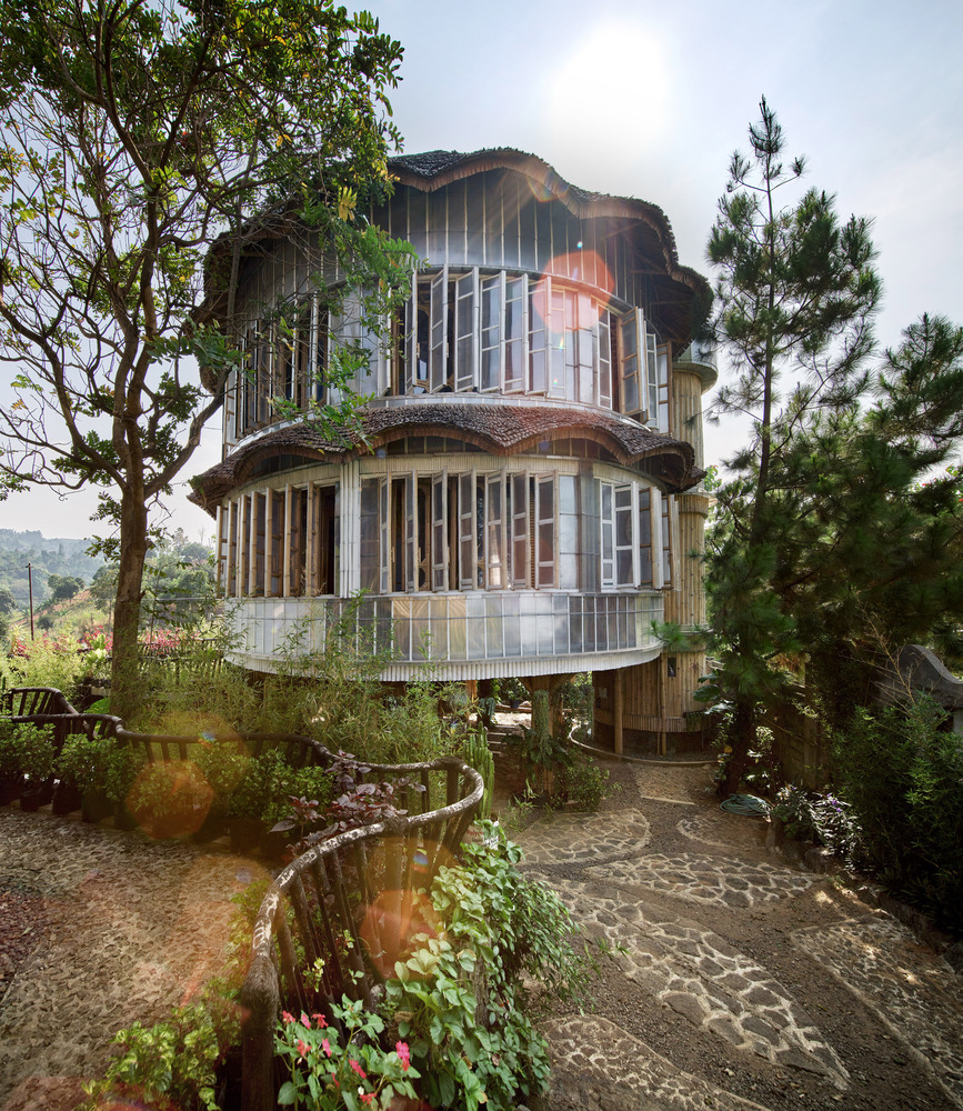 Gallery of Piyandeling Artisan Residence and Workshop / Realrich ...