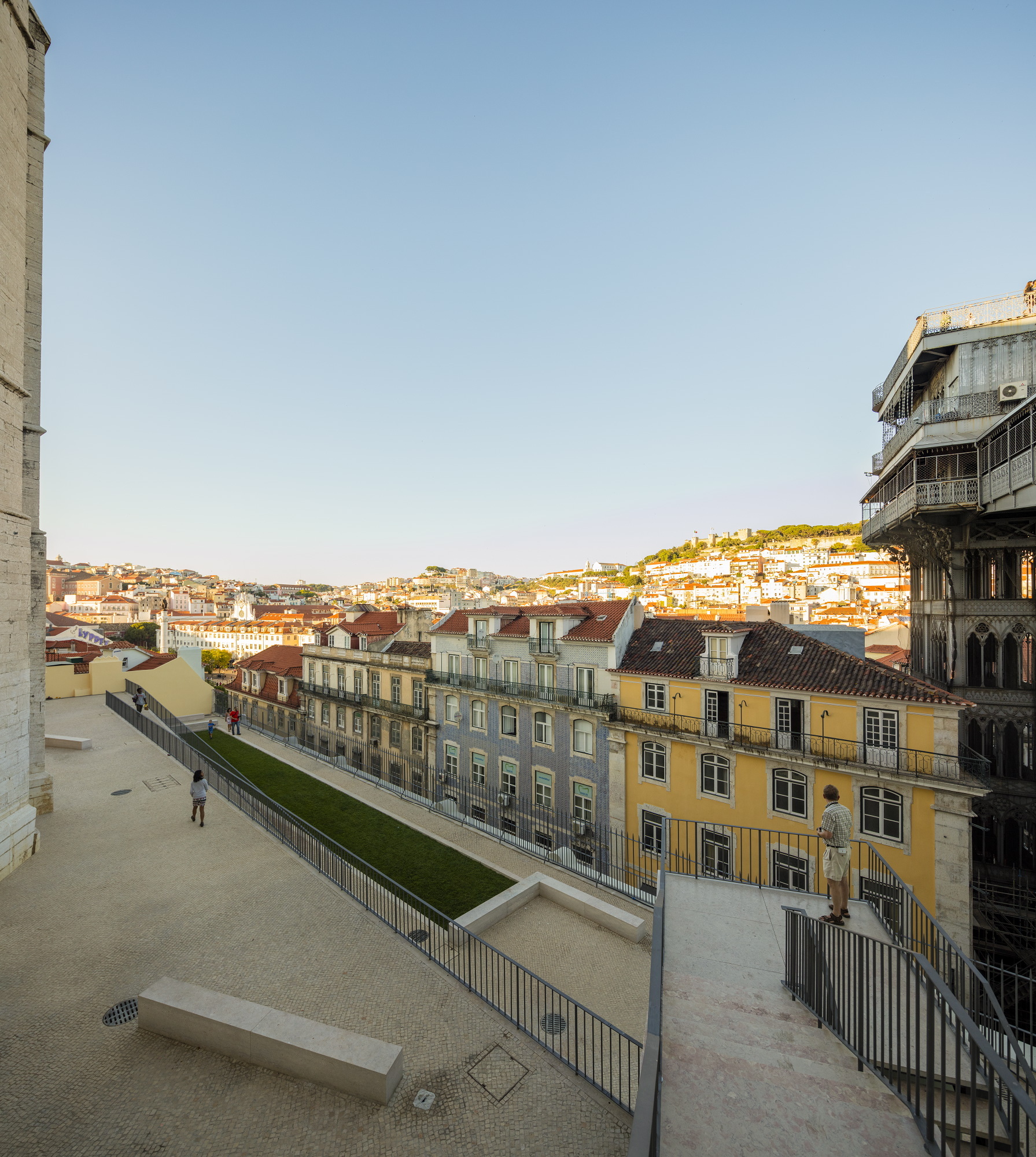 Gallery of Urban Renewal of Chiado Neighborhood / Álvaro Siza + Carlos ...