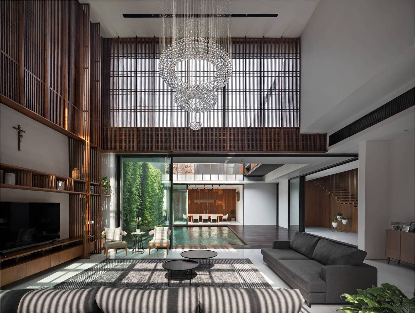 Gallery of Between 2 Courtyards House / eben - 11