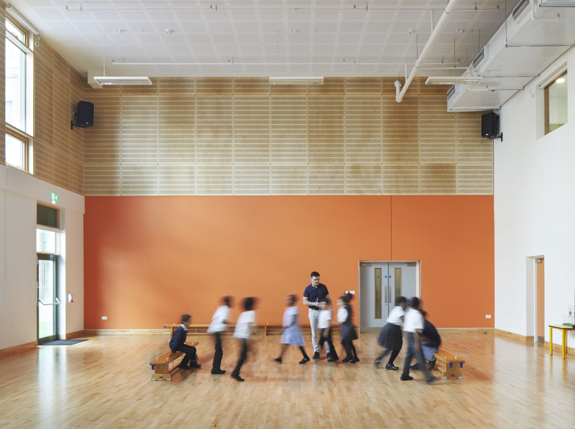 Gallery of Tiger Way School / Hawkins\Brown - 7