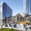 110 North Wacker Drive Office Building / Goettsch Partners | ArchDaily