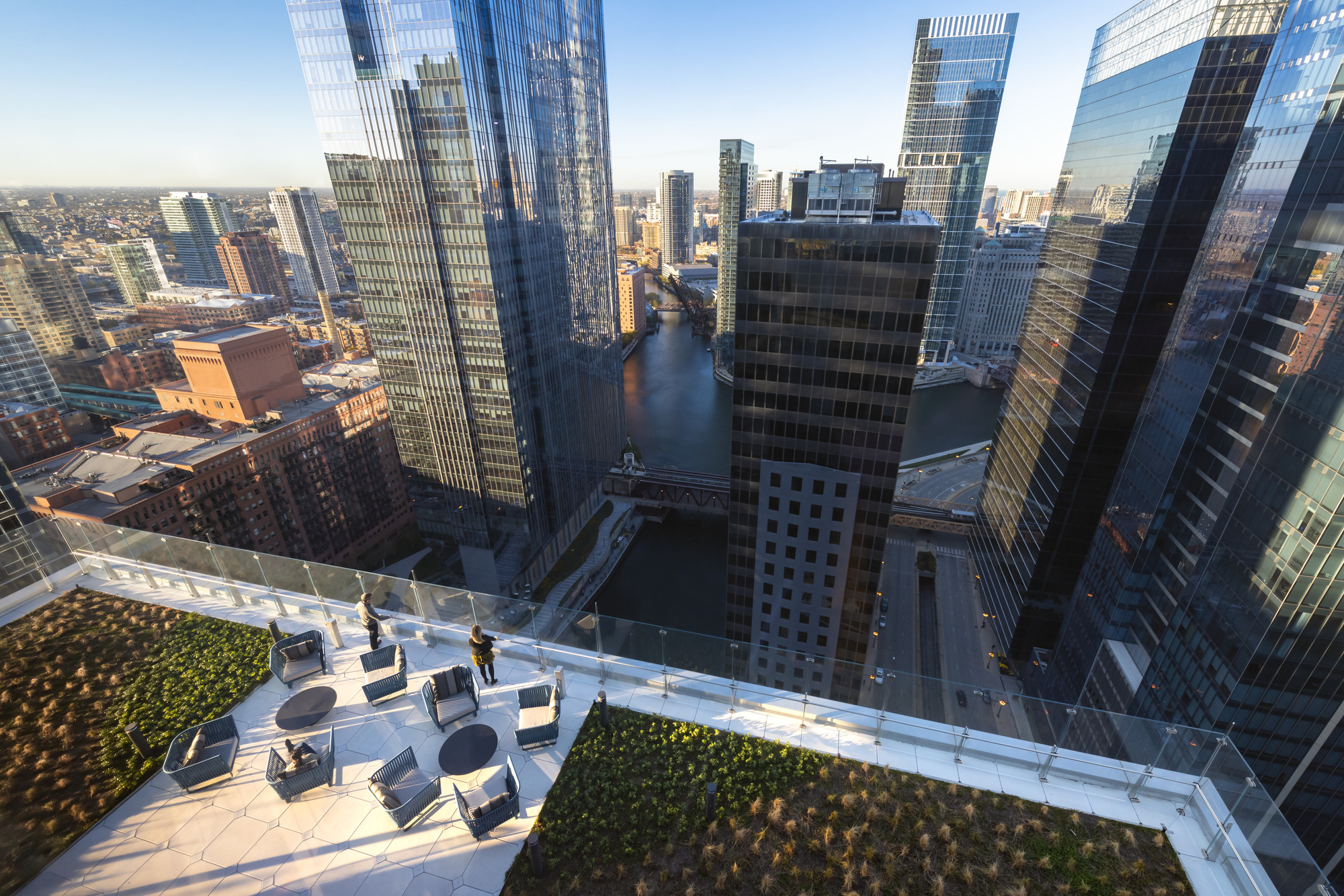 Gallery of 110 North Wacker Drive Office Building / Goettsch Partners - 16