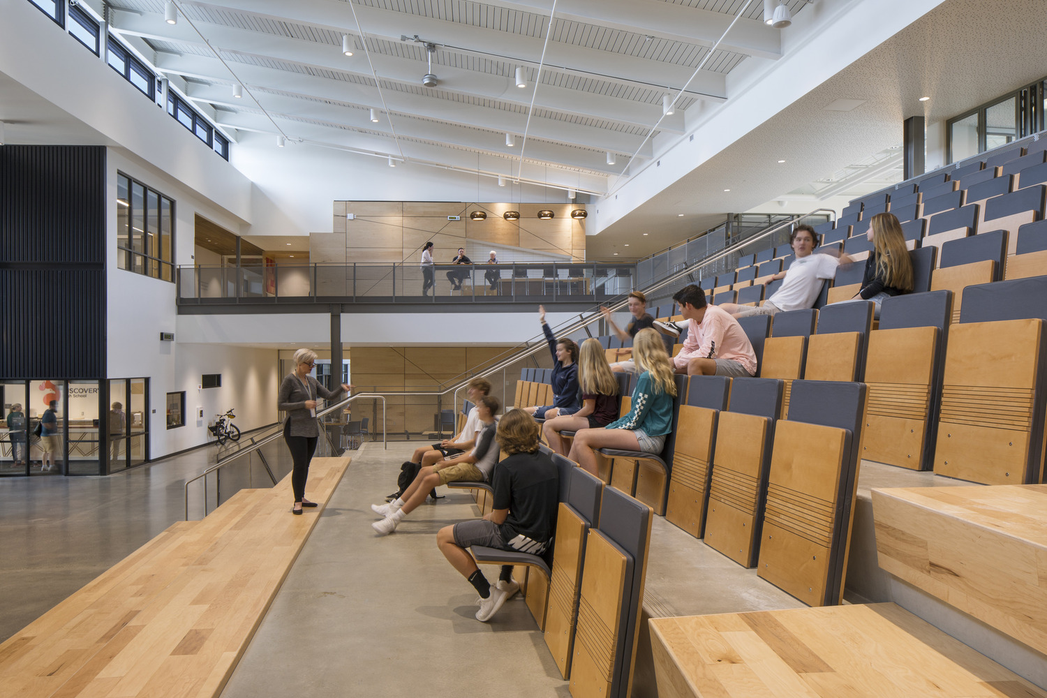 Gallery of Discovery High School / DLR Group - 23