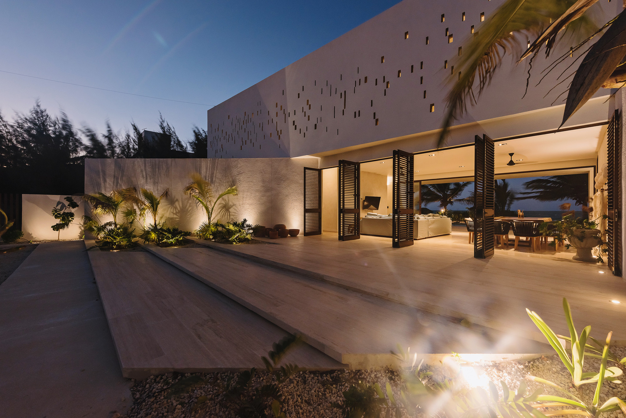 Gallery of Rana House / EURK - 10