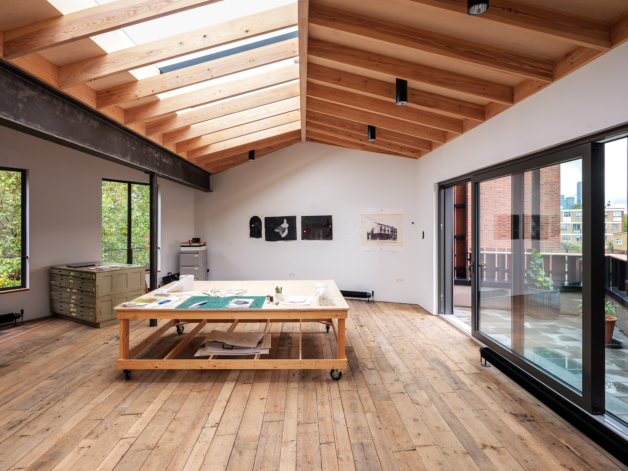Gallery of Artist's Studio in Stepney in London / Martin Edwards ...