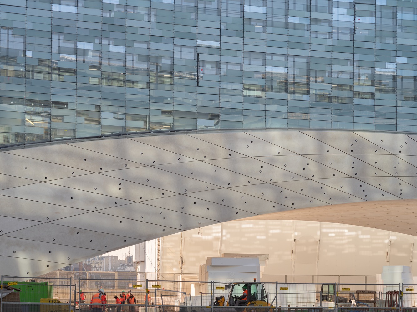 Gallery of Le Monde Office Building / Snøhetta + SRA Architects - 20