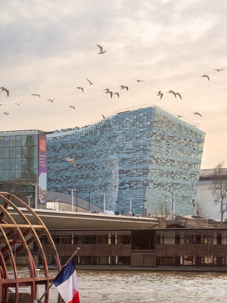 Gallery of Le Monde Office Building / Snøhetta + SRA Architects - 23