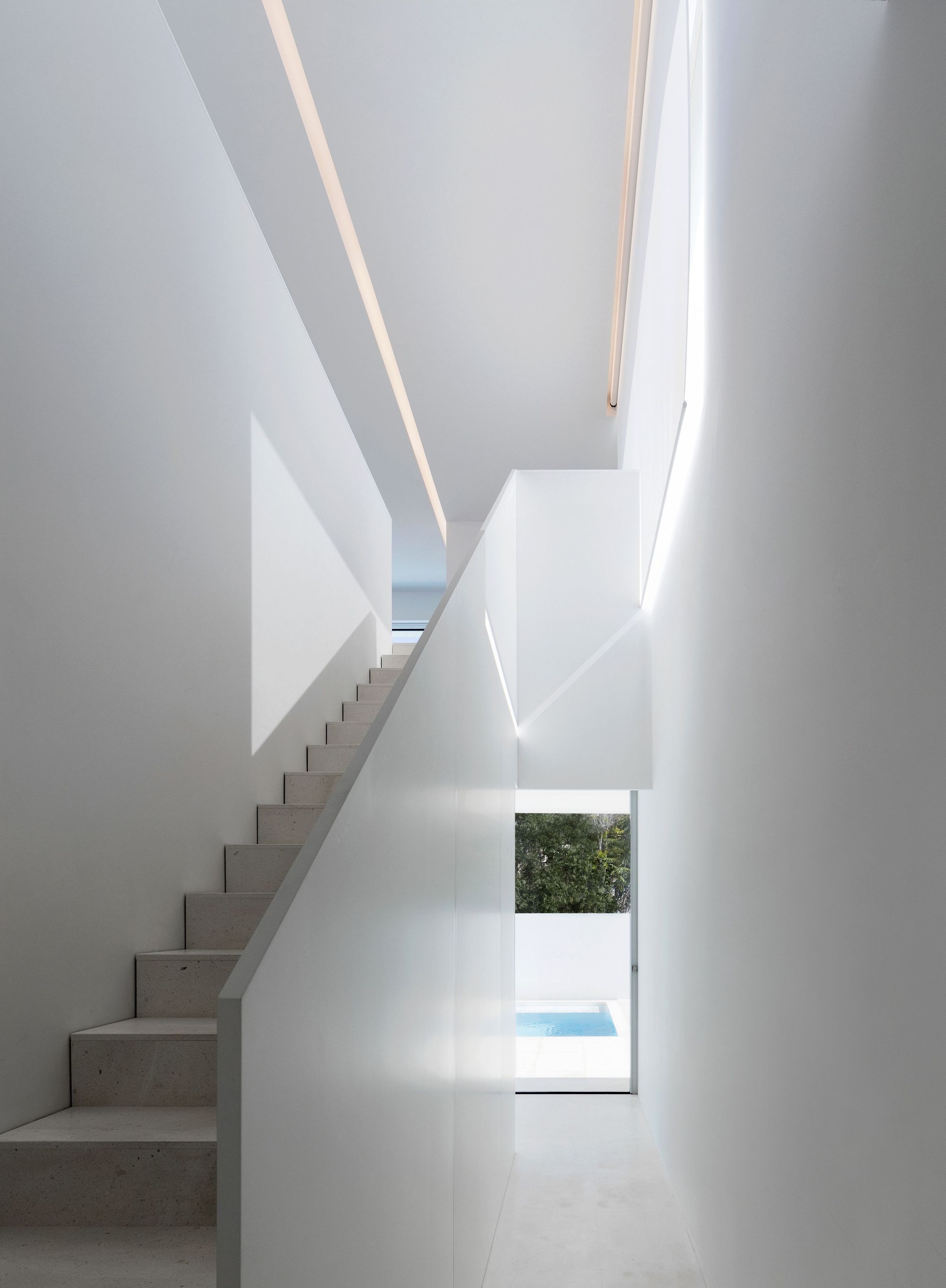 Gallery of House of Sand / Fran Silvestre Arquitectos - 5
