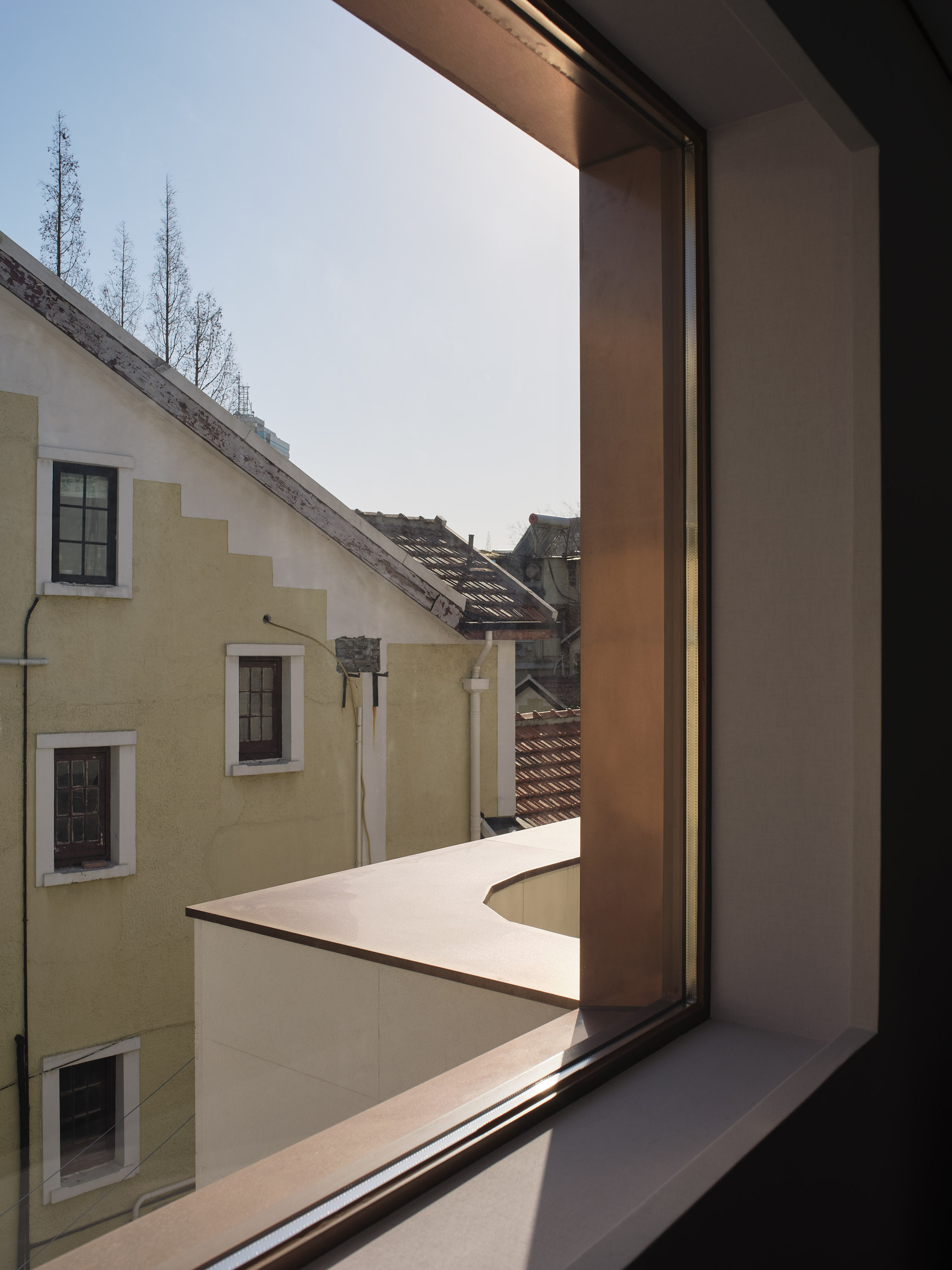 Gallery of Office Villa Renovation in FFC Shanghai / HCCH Studio - 23