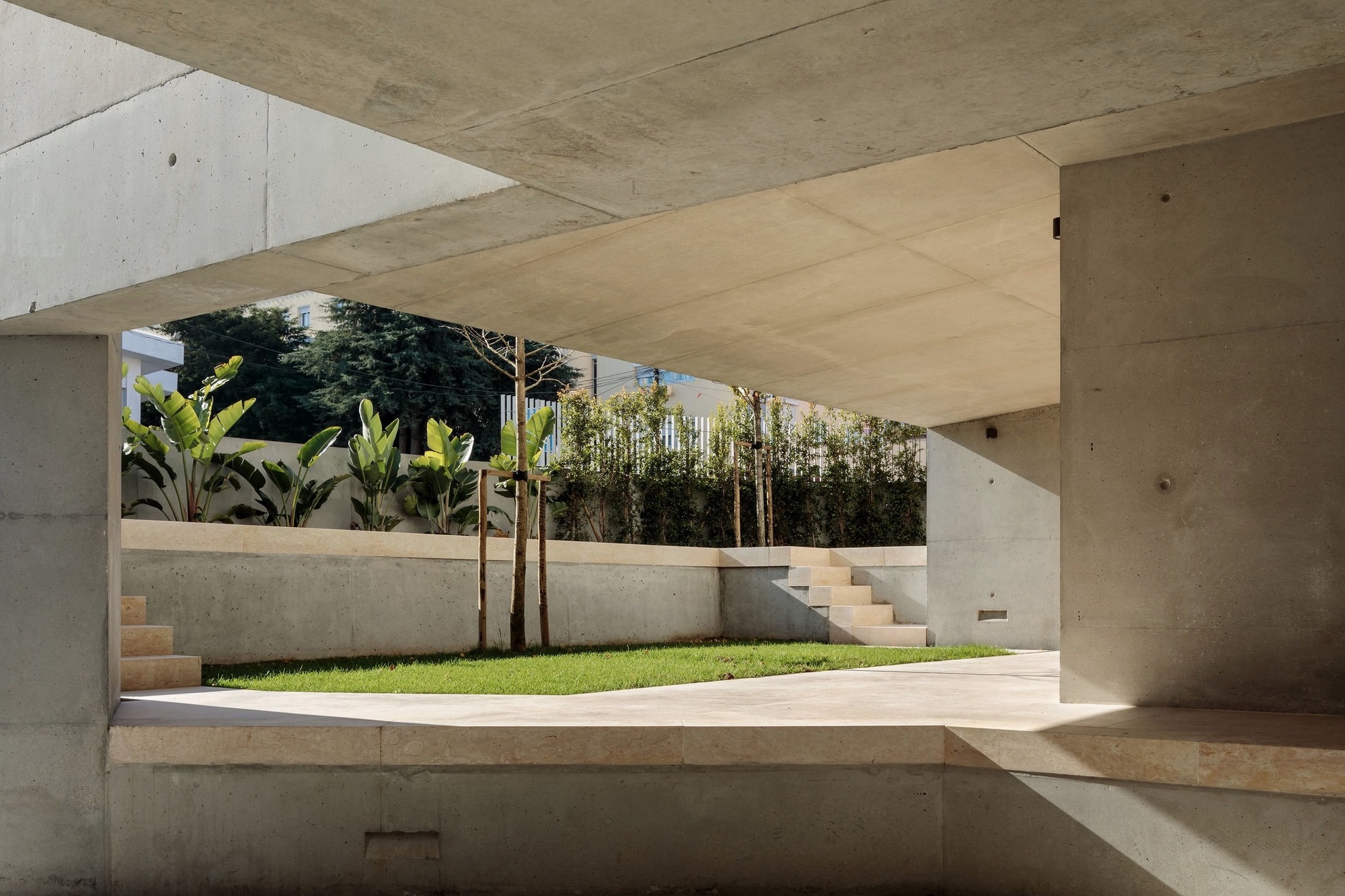 Galería de Casa en Restelo / Pedro Domingos Arquitectos - 28