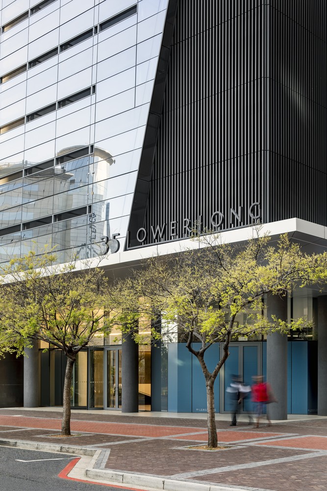 Gallery of 35 Lower Long Building / dhk Architects - 18