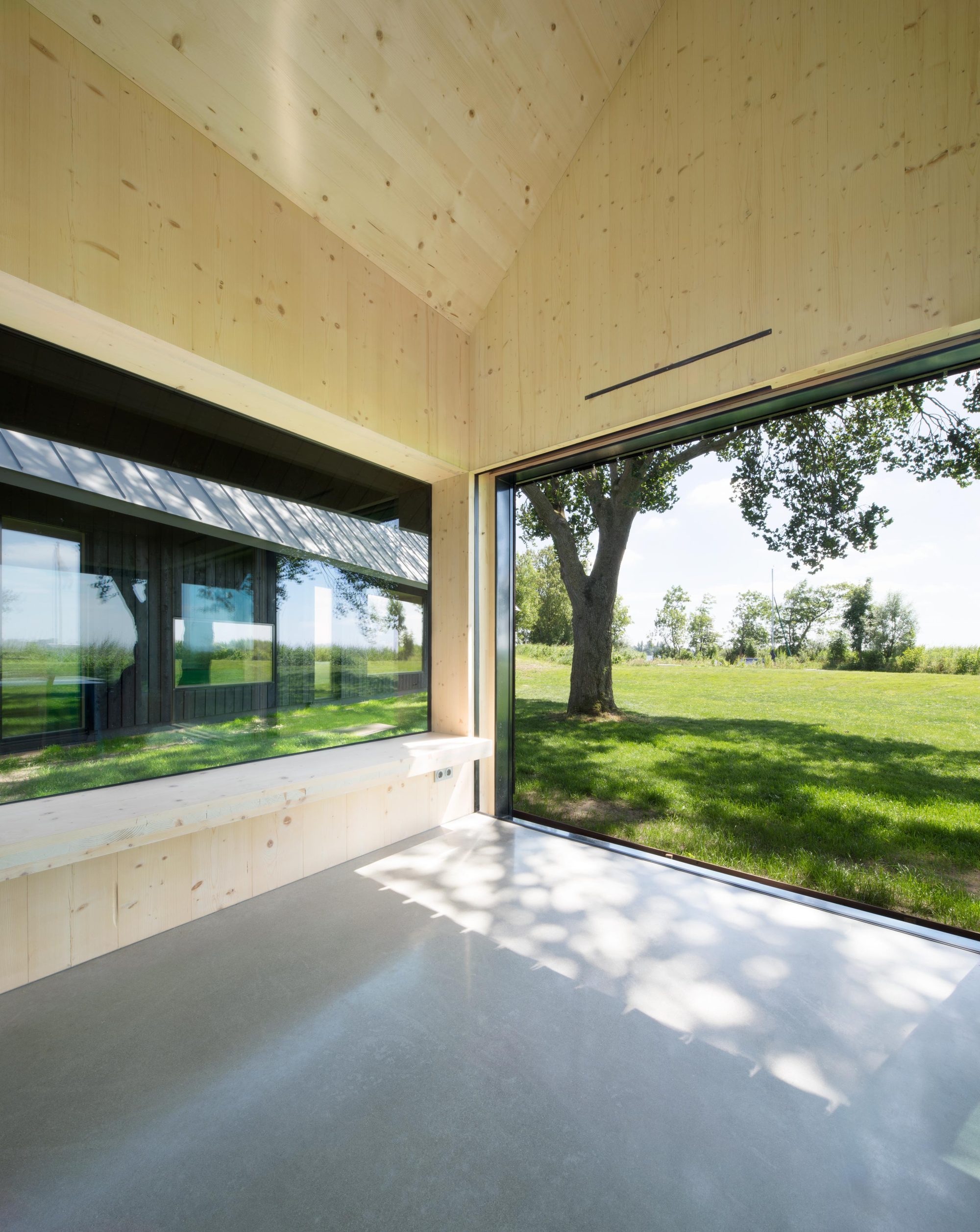 Gallery of House at the Lake / Studio Nauta - 7
