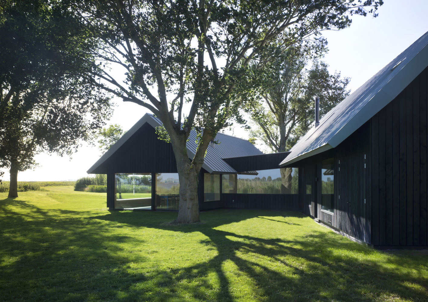 Gallery of House at the Lake / Studio Nauta - 3