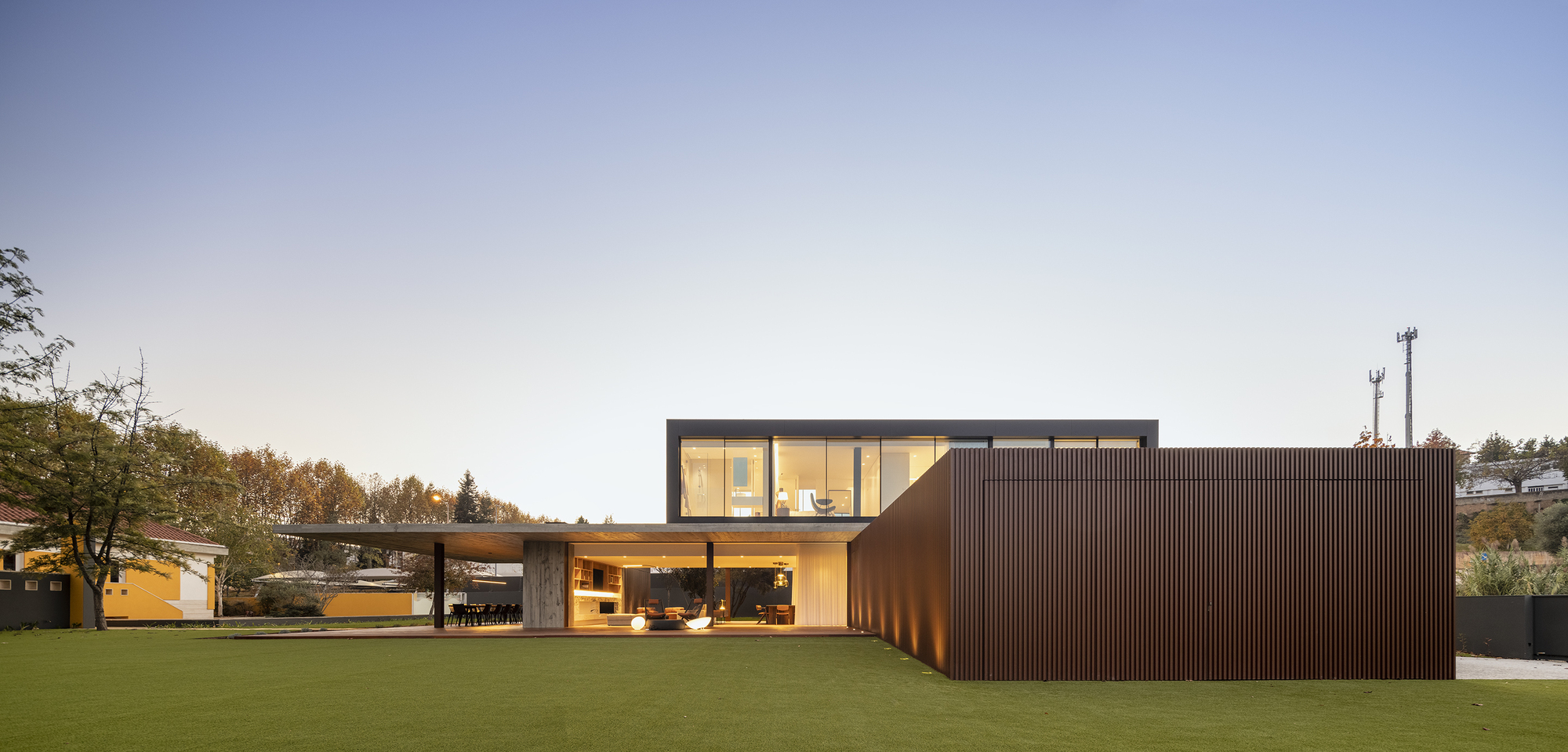 Gallery of RCR House / Visioarq Arquitectos - 17