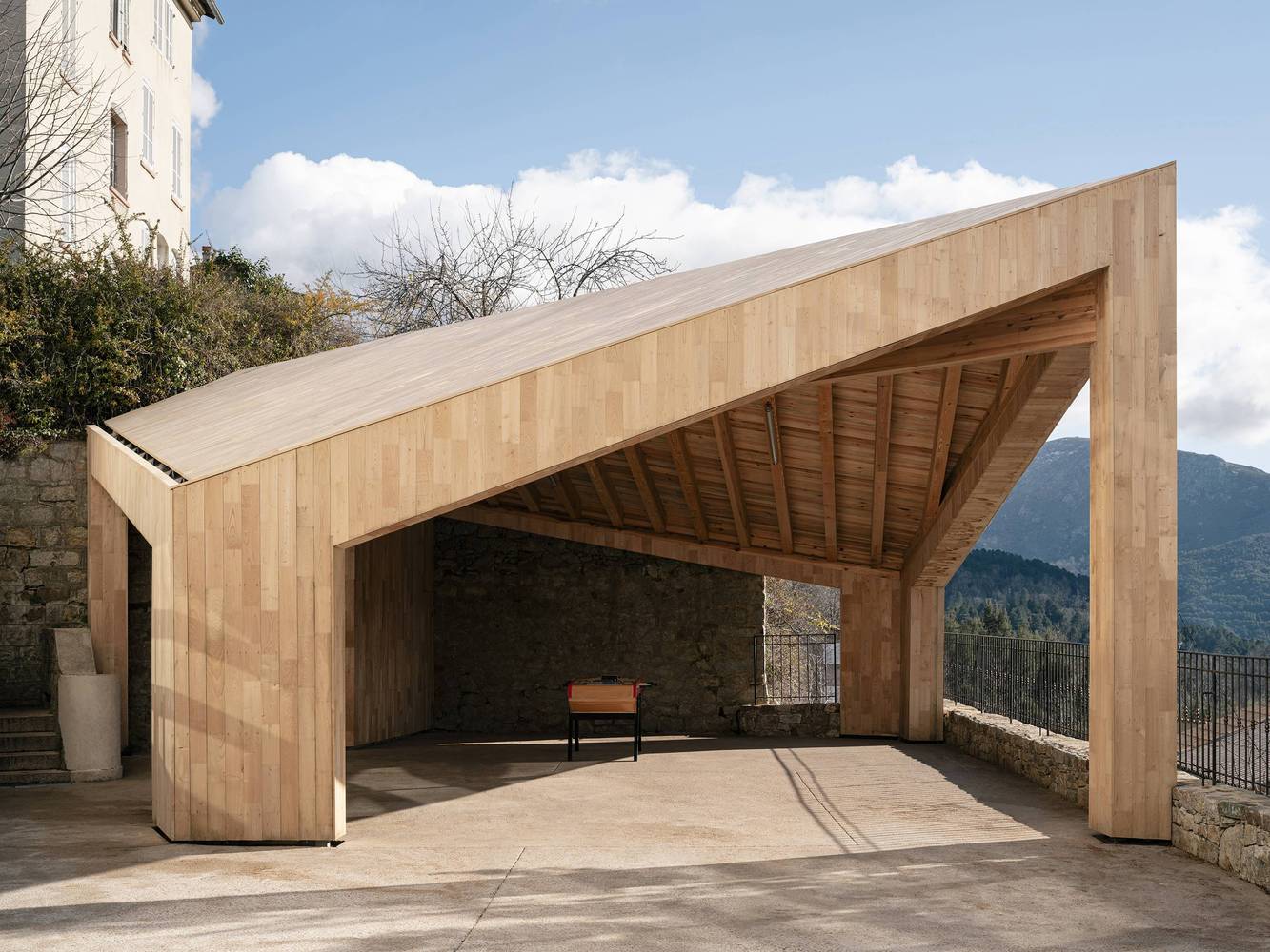 Gallery of Evisa School Porch / Orma Architettura - 9