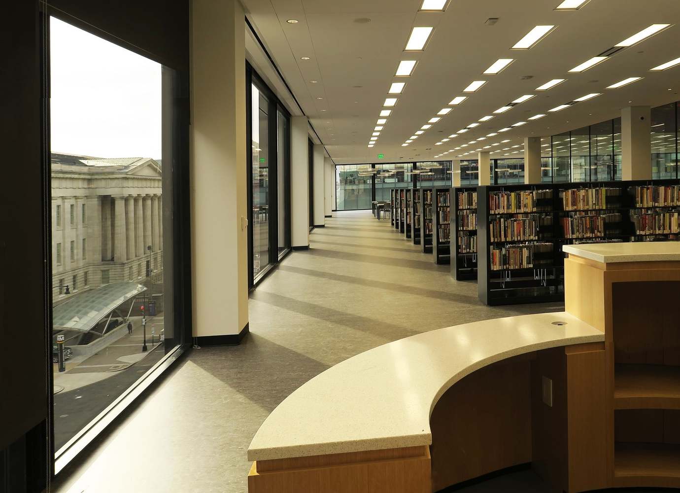 Galeria de Reforma da Biblioteca Martin Luther King, pelas lentes de ...
