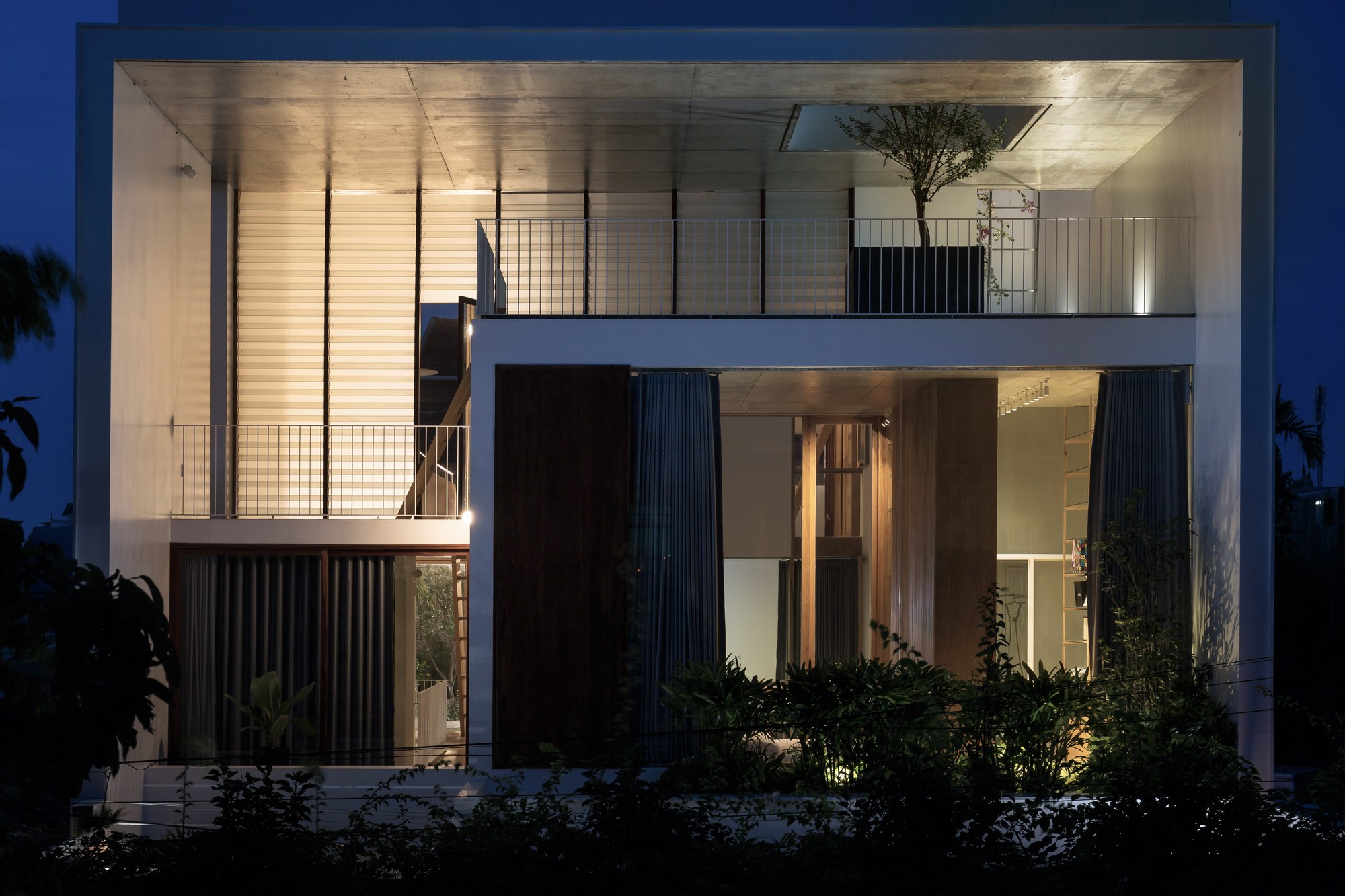 Gallery of Q House / BHA - 14