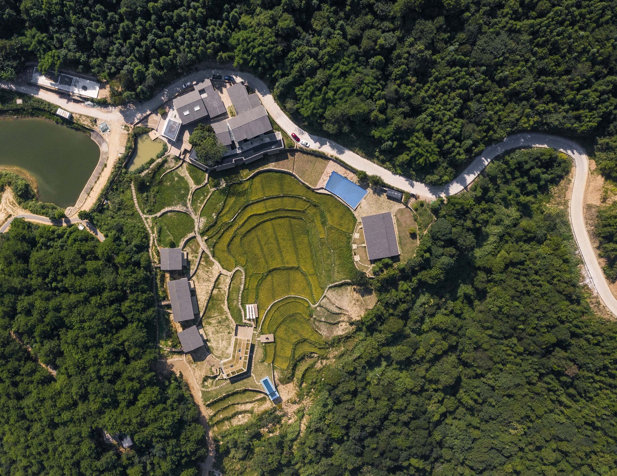 Gallery of Dianjiang Bagu·Suji Hotel / 3andwich Design / He Wei Studio - 14