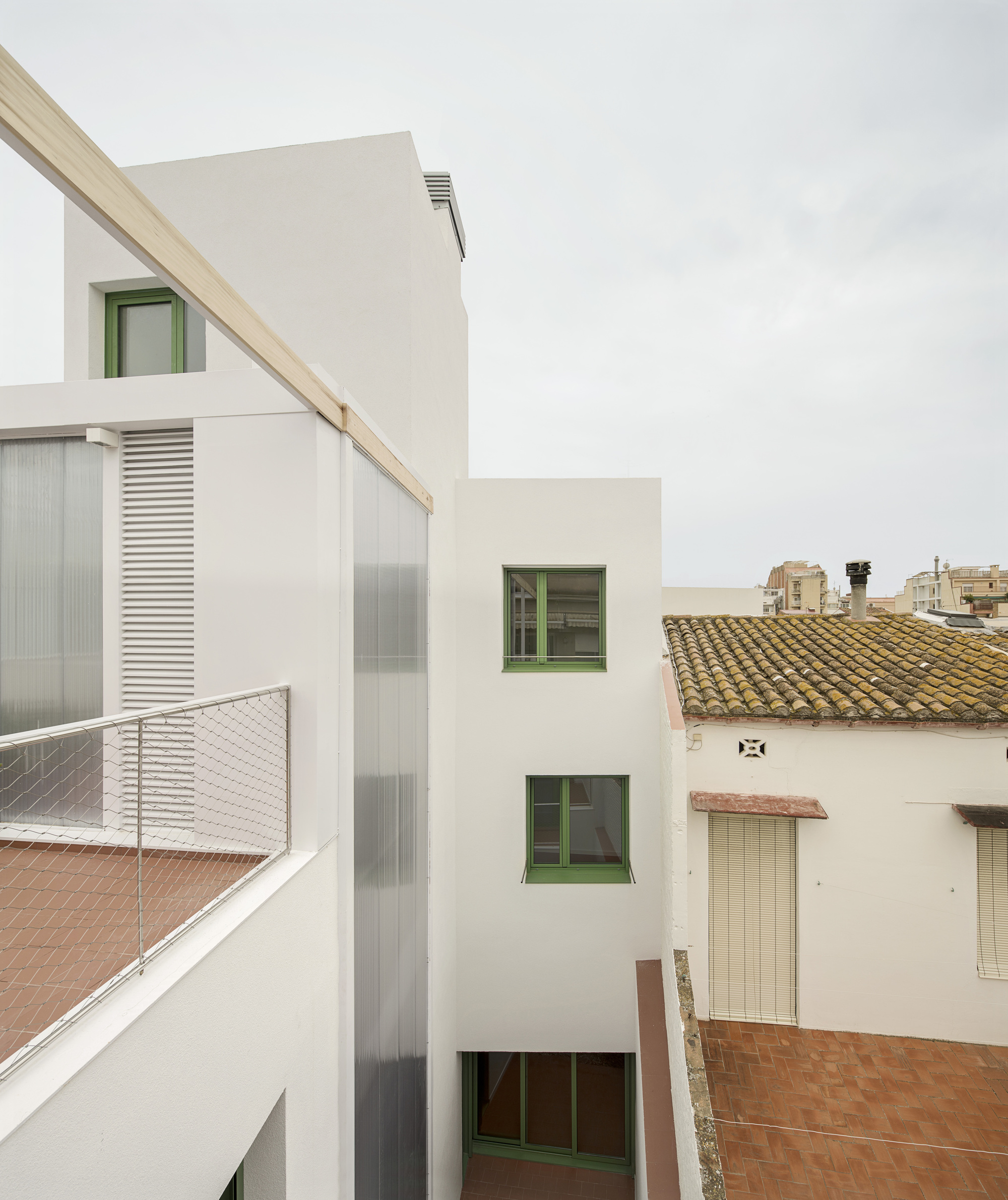 Galería de Edificio plurifamiliar PIC / Enric Rojo Arquitectura - 13