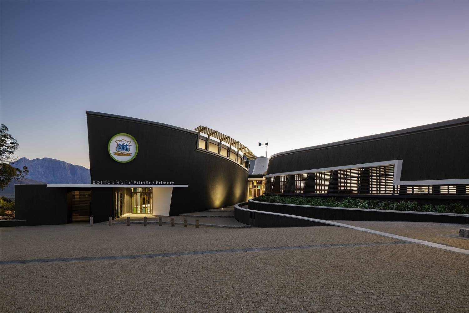 Gallery of Botha's Halte Primary School / Meyer & Associates Architects - 6