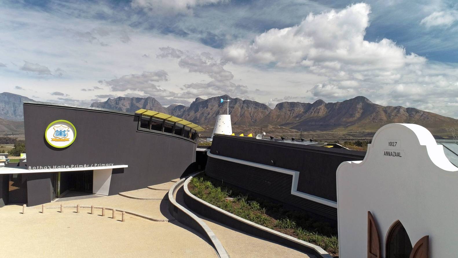 Gallery of Botha's Halte Primary School / Meyer & Associates Architects - 4