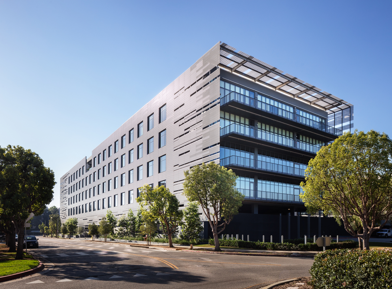 Gallery of WE3 at Water's Edge / SPF: architects - 2