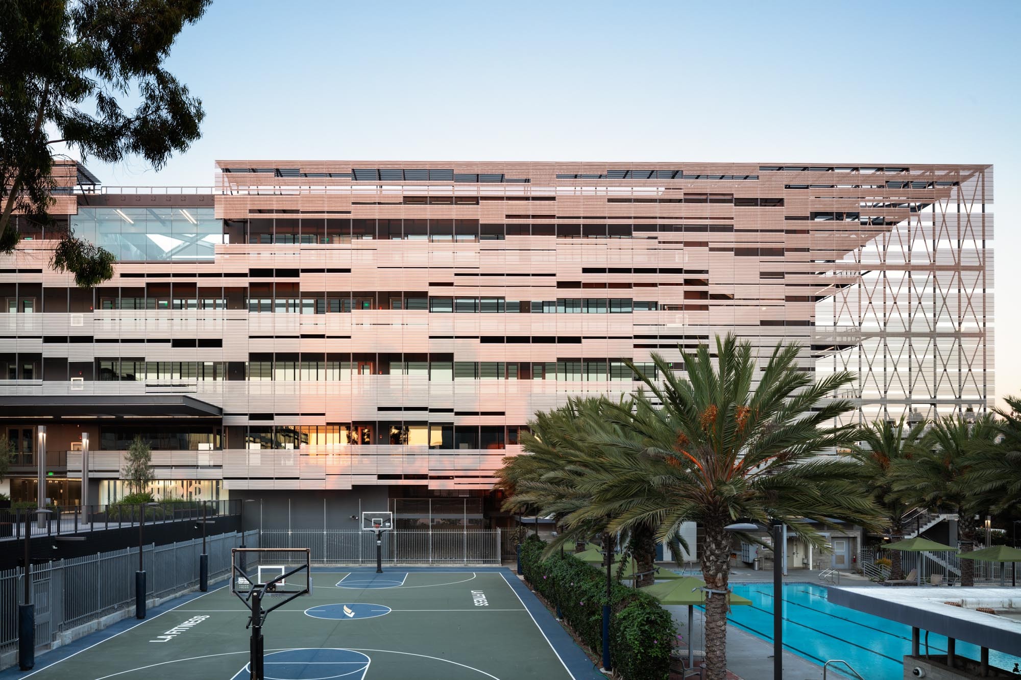 Gallery of WE3 at Water's Edge / SPF: architects - 6