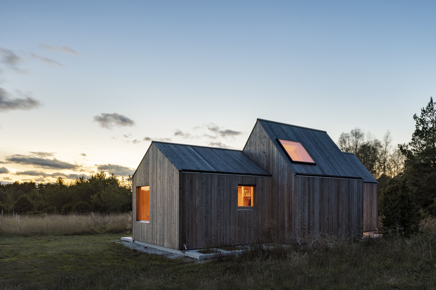 Gallery of Field House / Lookofsky Architecture - 6